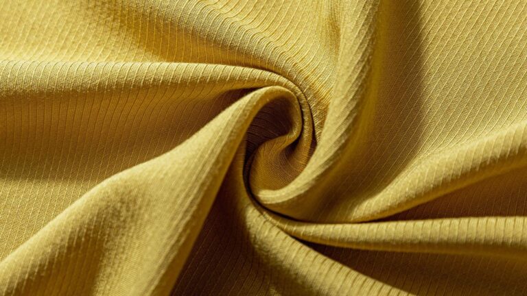 Qué tela es el tricot: Descubre sus características y usos